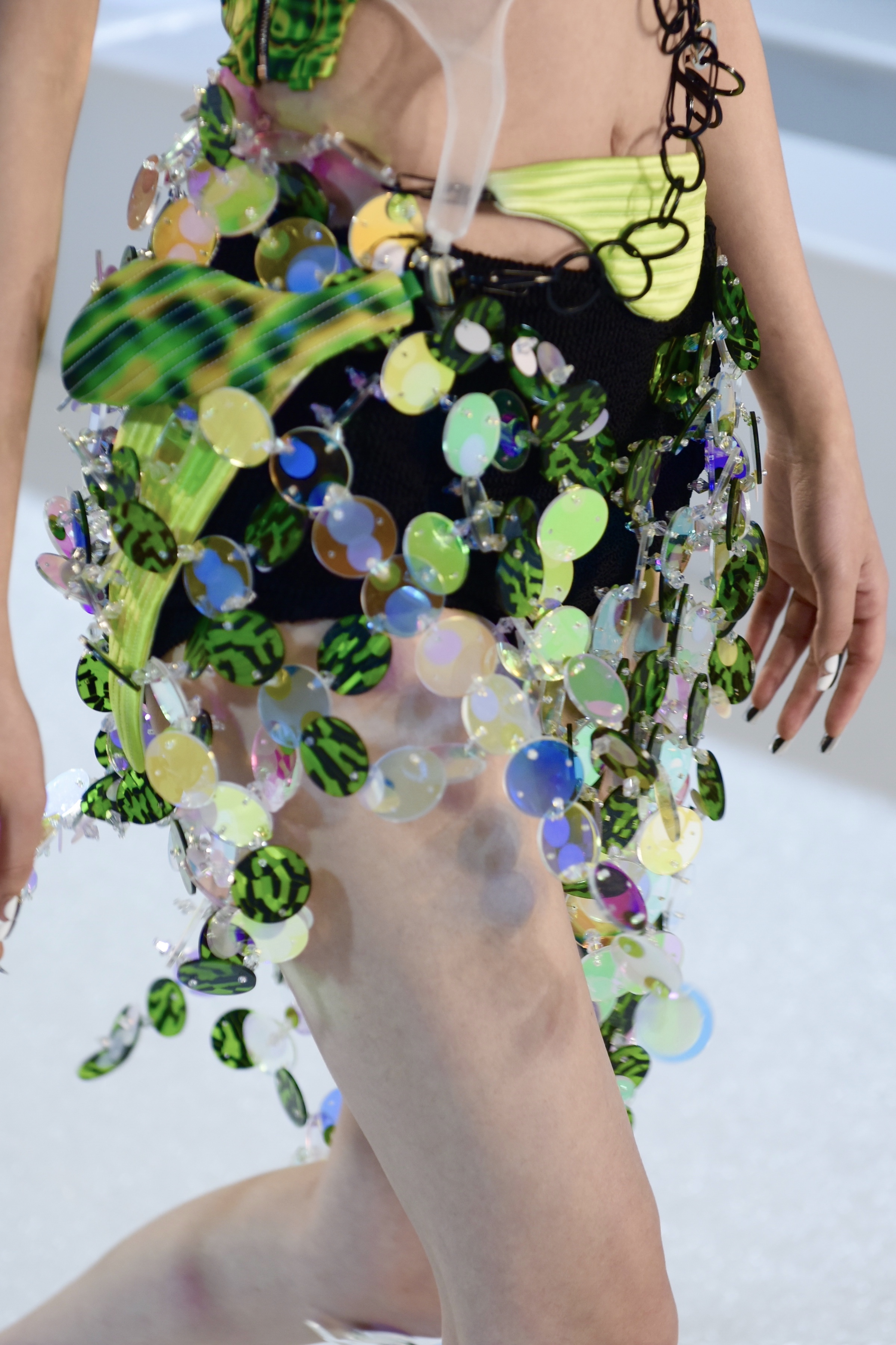 Shie Lyu 2021春夏系列 “身体缓冲器Glamour Buffer”