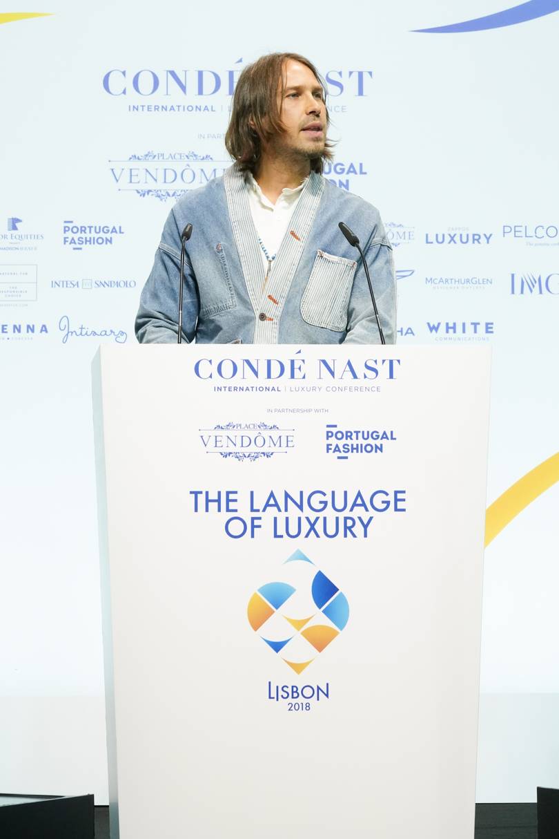 #CNI Lux Day 2: The Road of Excess Leads to the Palace of Wisdom. Or ...