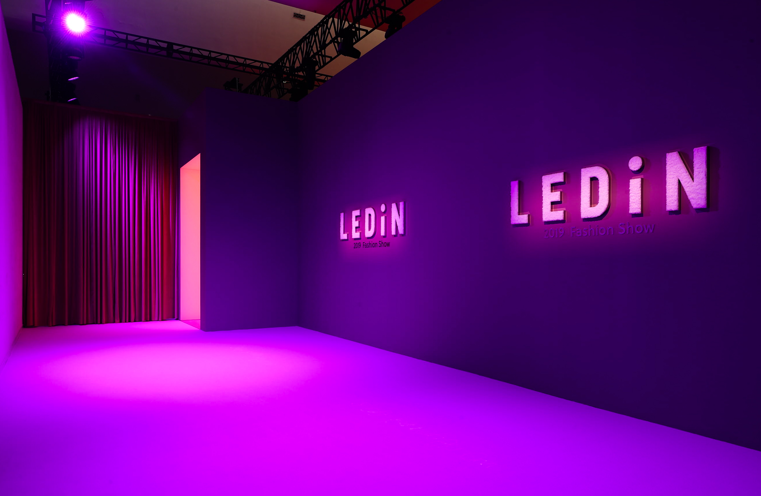 LEDIN 2019 时装秀 “be ANOTHER 无乐不作”