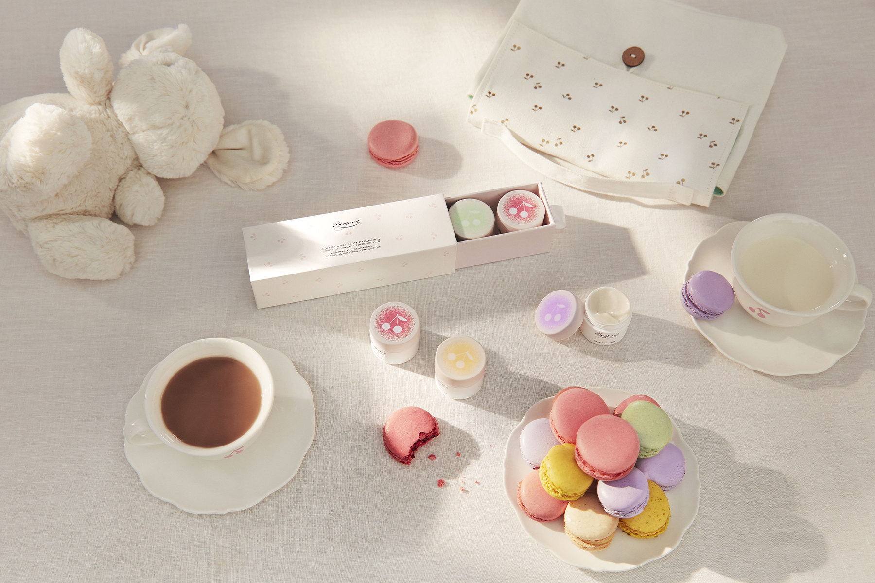 挚爱缤纷，甜美印记 ——BONPOINT携手Luneurs，「樱」爱解锁梦幻童年