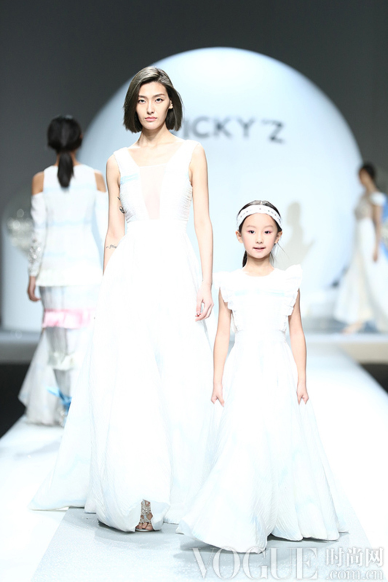 Vicky’ Z·许馨尹2017春夏亲子装系列